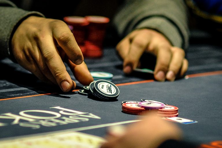 An Easy Breakdown Of Learning To Bluff Properly In Poker